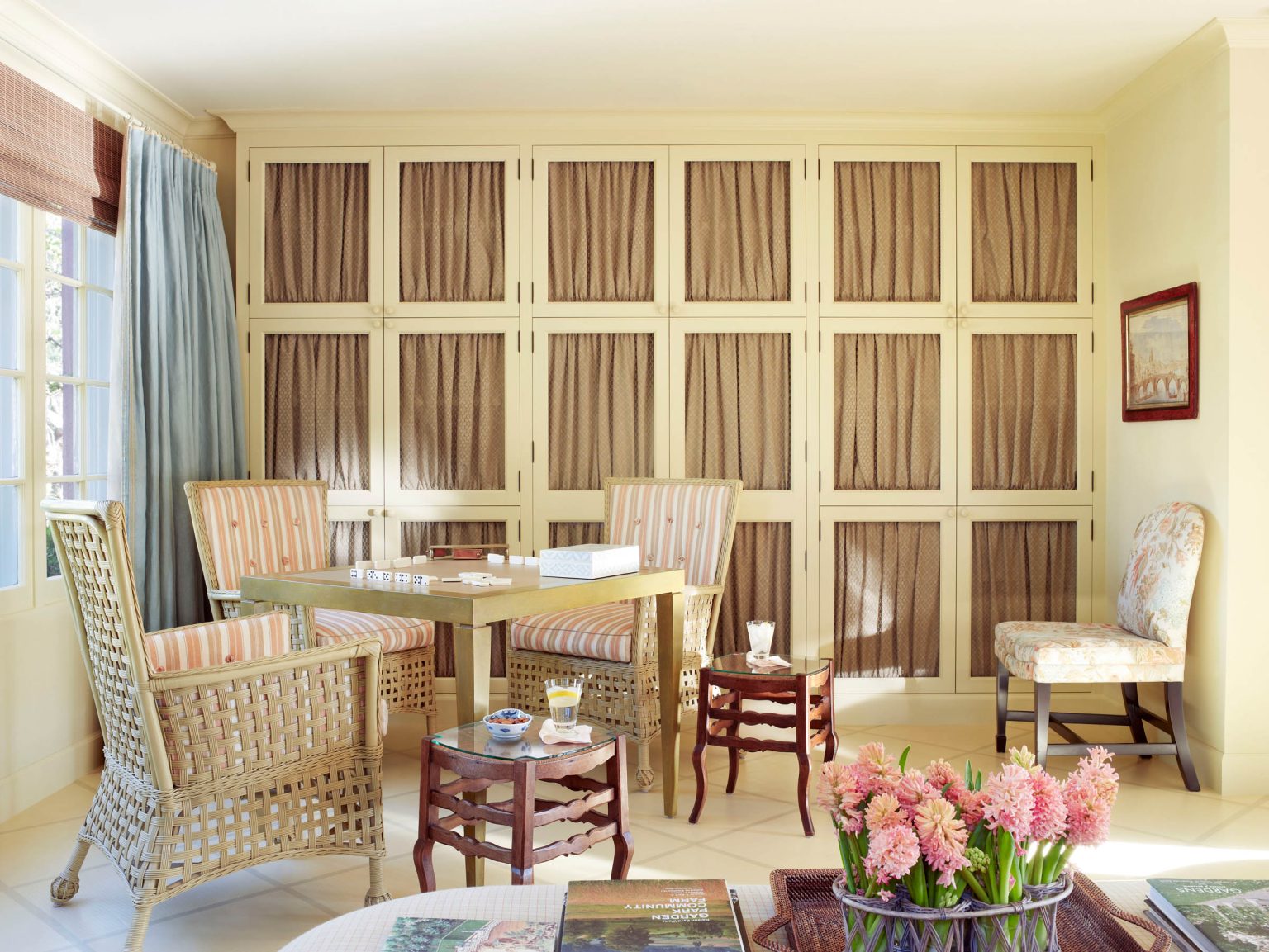 Windsor Square - Suzanne Rheinstein & Associates