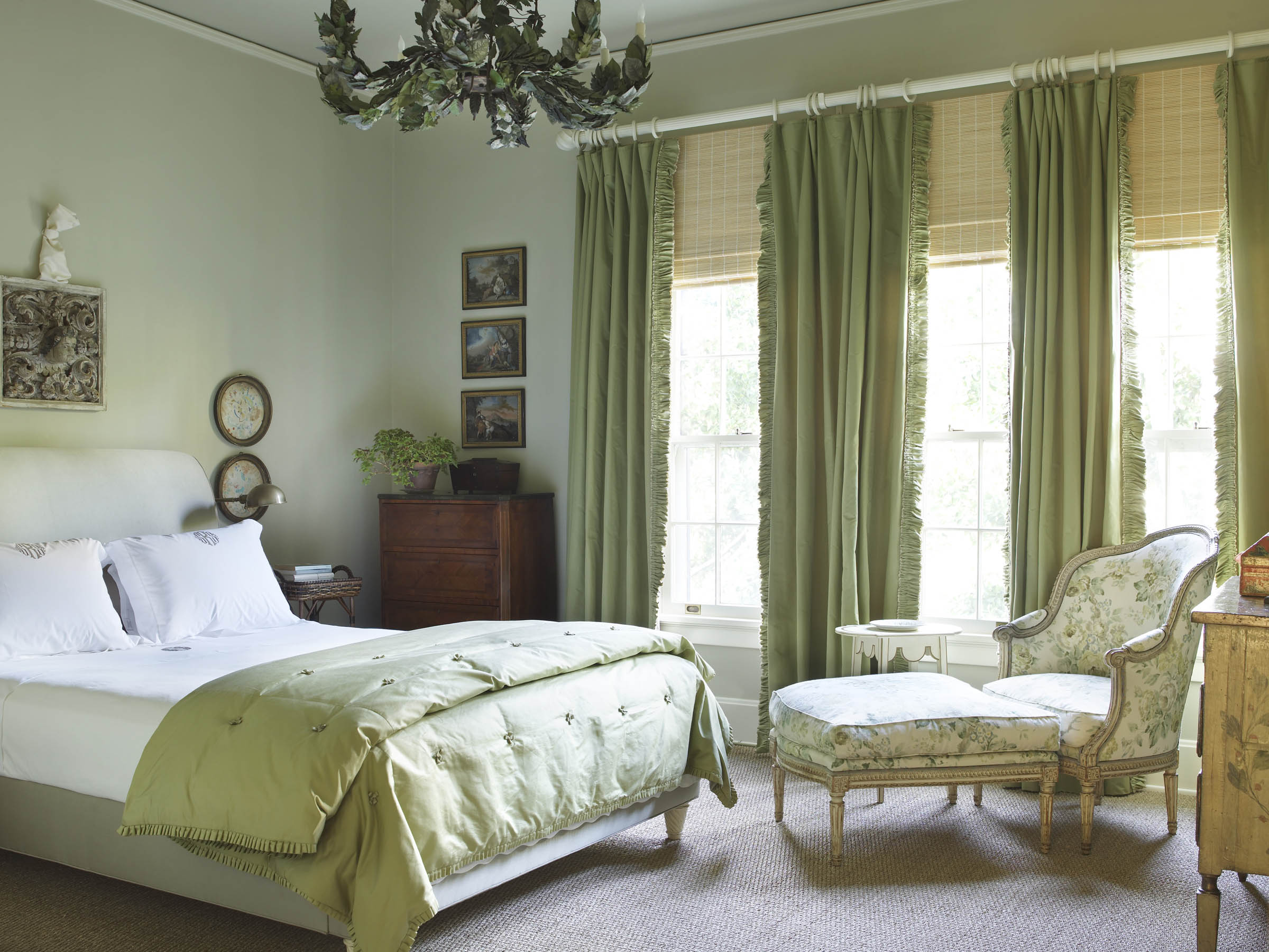 In-Town Georgian Revival - Suzanne Rheinstein & Associates