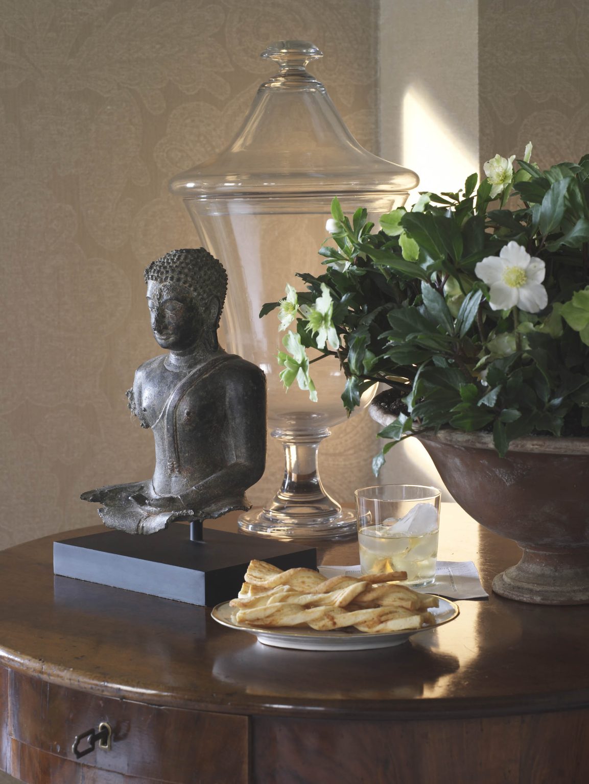 Interiors - Suzanne Rheinstein & Associates